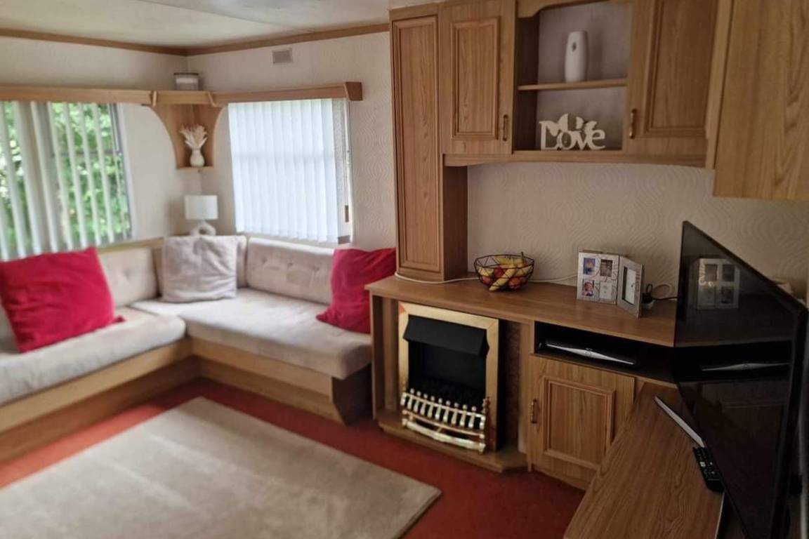 75 M² Chalet ∙ 3 Bedrooms ∙ 6 Guests - North Wales