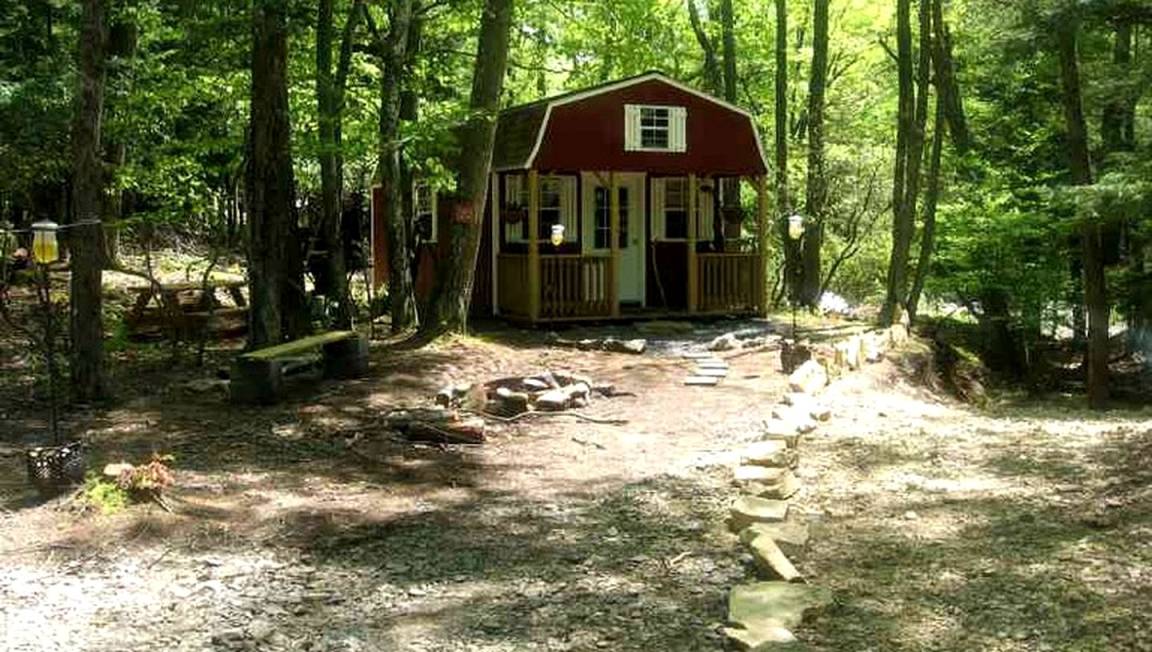 House ∙ 1 Bedroom ∙ 8 Guests - West Virginia