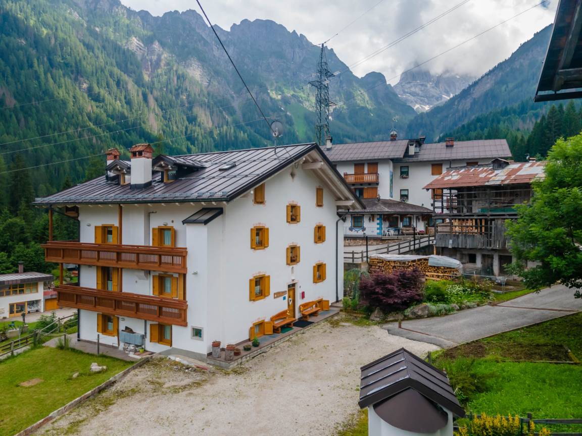 60 M² Appartamento Vacanza ∙ 2 Camere Da Letto ∙ 5 Ospiti - Piè Falcade