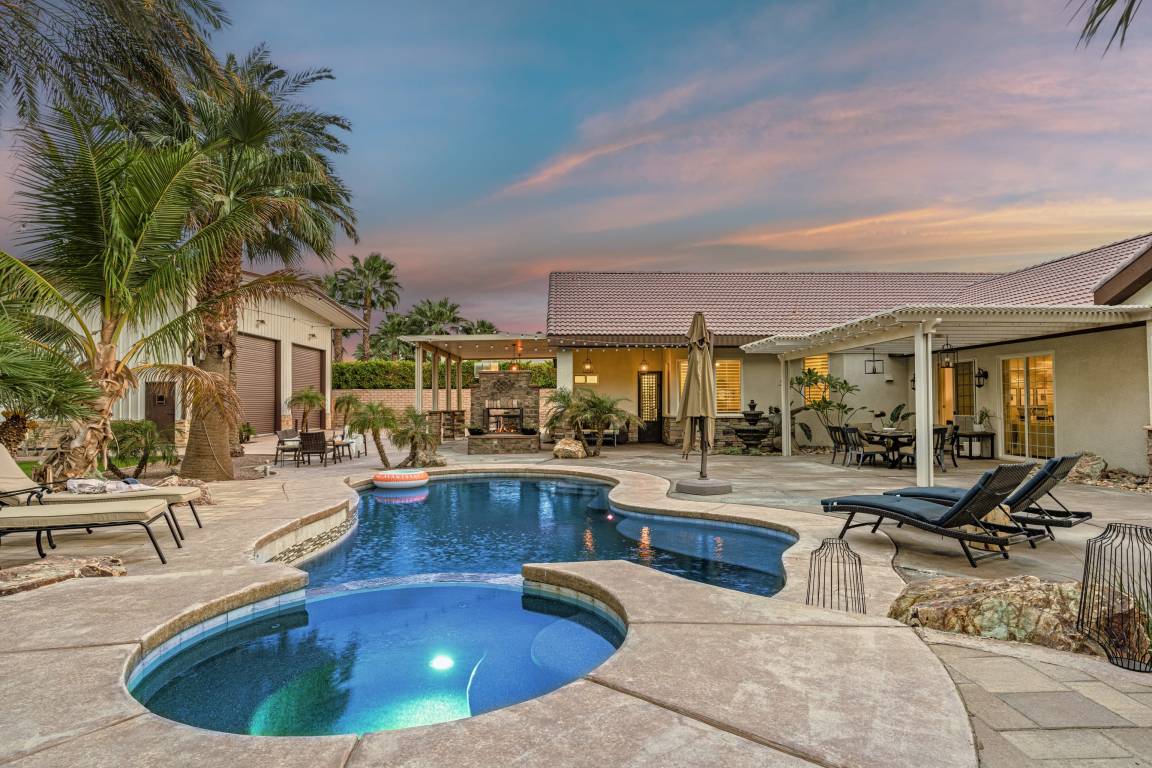 415 M² Villa ∙ 5 Bedrooms ∙ 14 Guests - Bermuda Dunes, CA