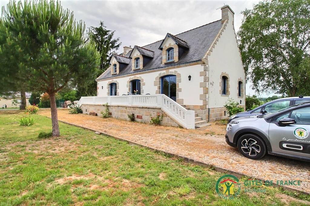 95 M² Gîte ∙ 3 Chambres ∙ 6 Personnes - Vannes