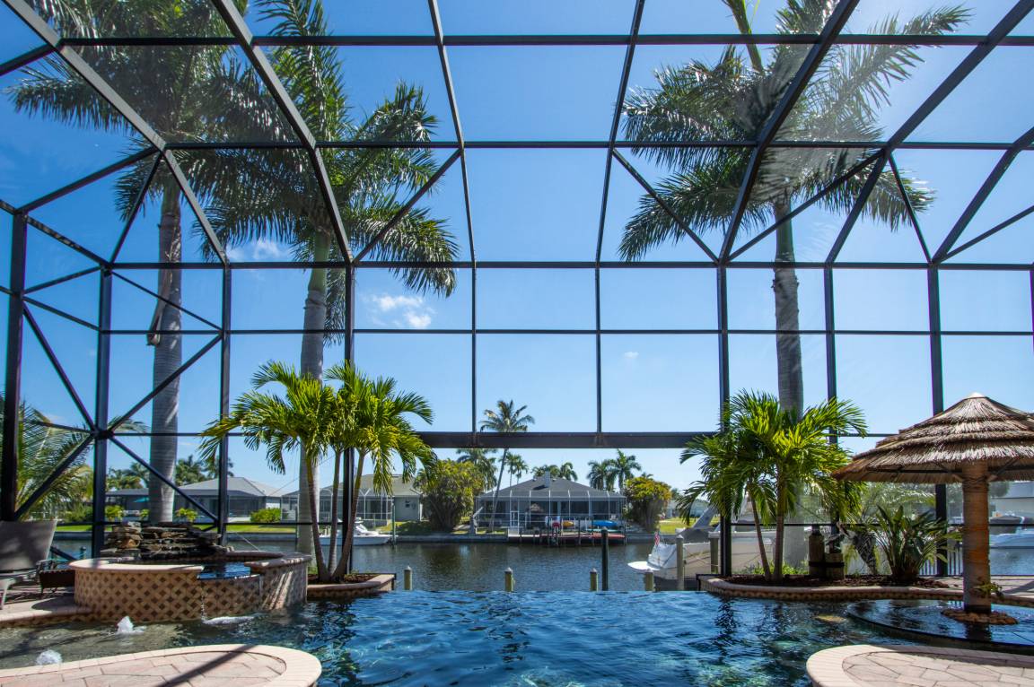 315 M² House ∙ 3 Bedrooms ∙ 8 Guests - Cape Coral, FL