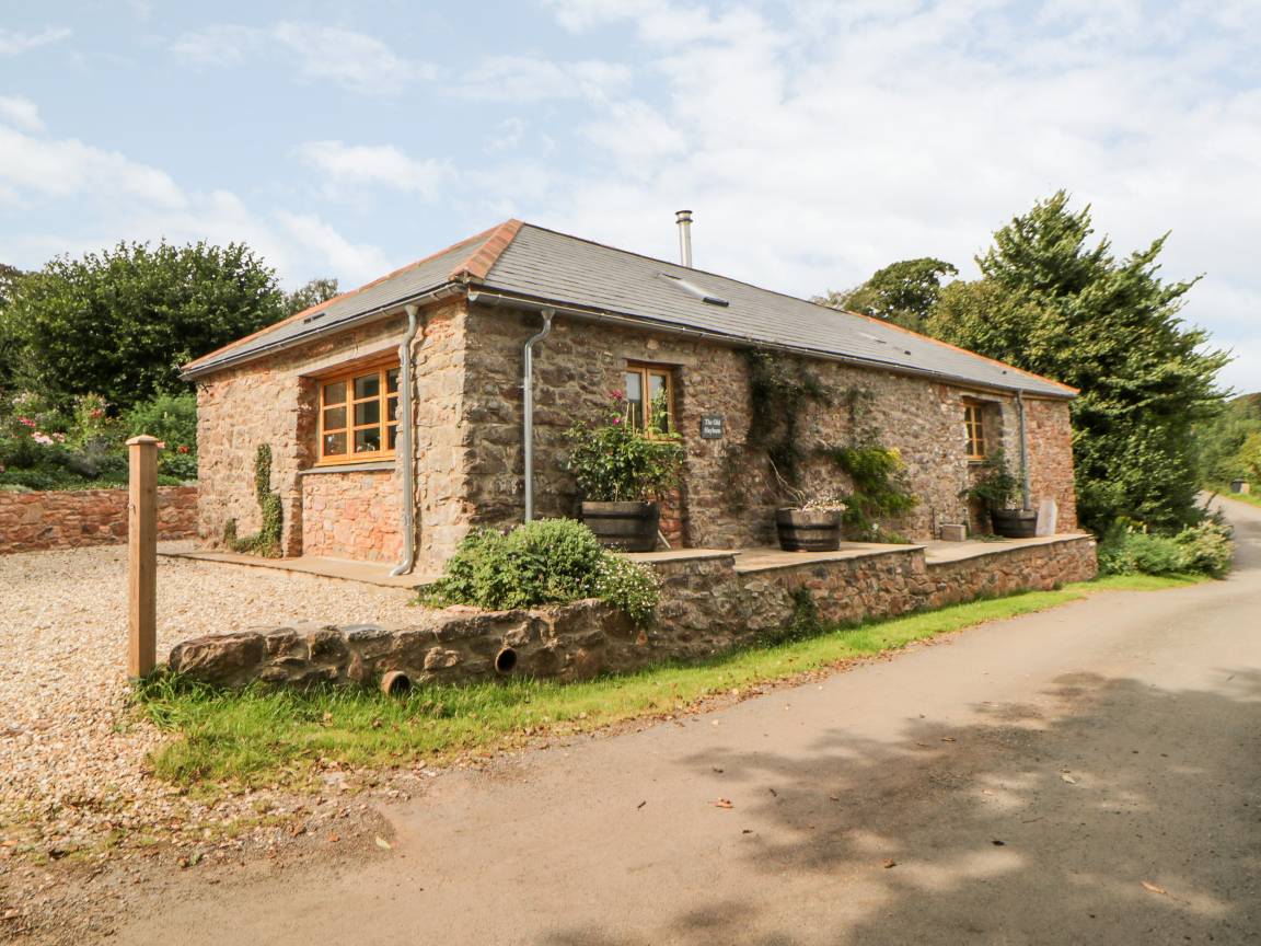 Cottage ∙ 2 Bedrooms ∙ 5 Guests - Totnes