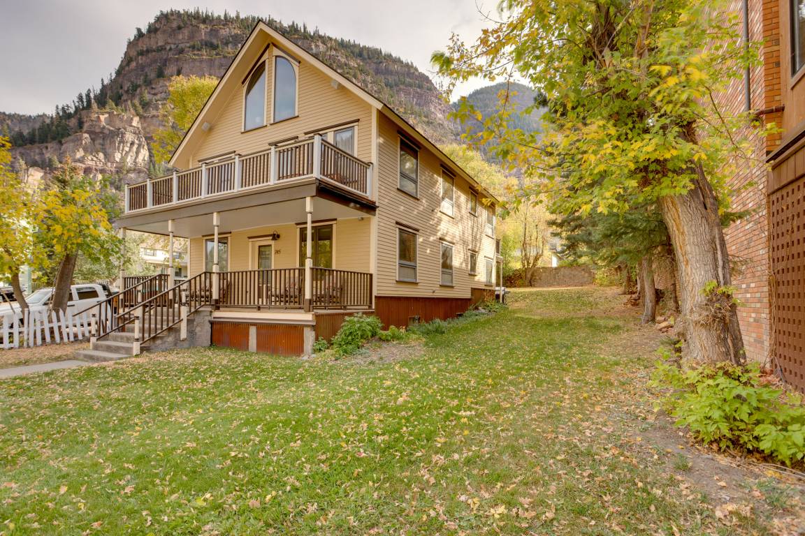 92 M² Apartment ∙ 2 Bedrooms ∙ 6 Guests - Ouray, CO