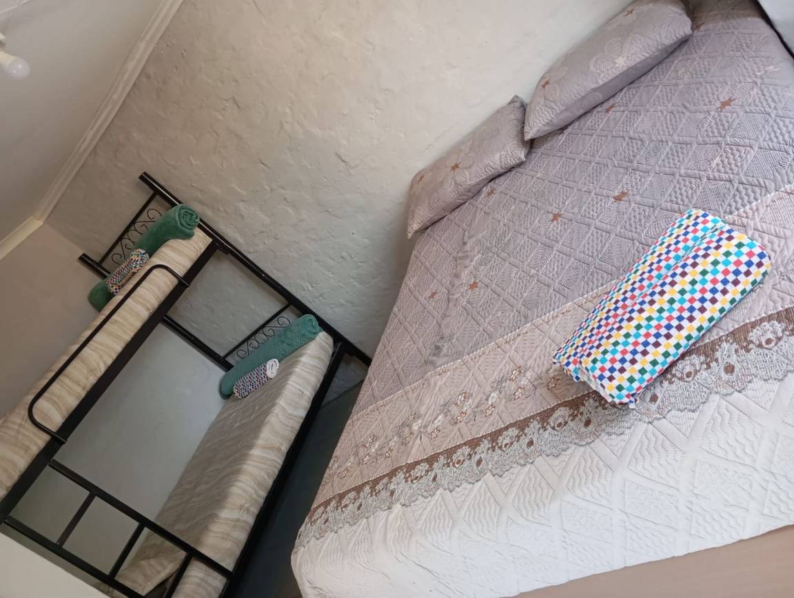 30 M² Apartment ∙ 1 Bedroom ∙ 4 Guests - Ladysmith
