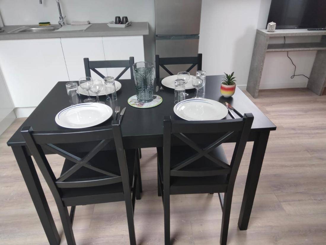23 M² Camera Privata ∙ 1 Camera Da Letto ∙ 2 Ospiti - Saint-Quentin