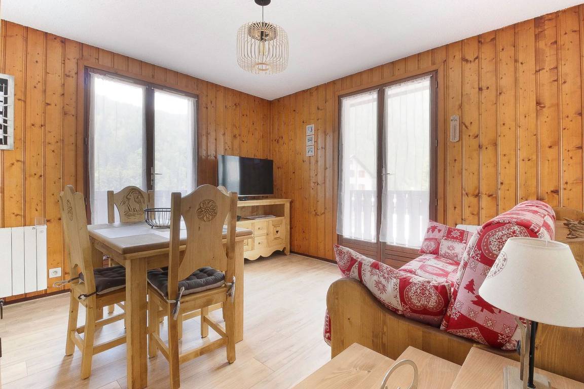 33 평방 미터 아파트 ∙ 침실 1개 ∙ 게스트 2명 - 레 우슈