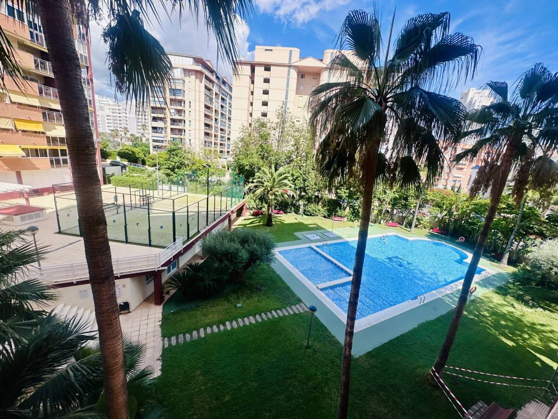 85 M² Apartamento ∙ 2 Habitaciones ∙ 6 Huéspedes - Villajoyosa