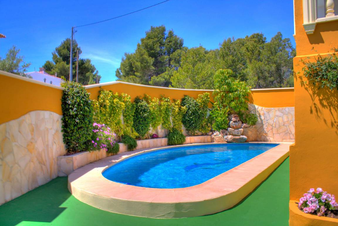 80 M² Villa ∙ 2 Bedrooms ∙ 4 Guests - Calp