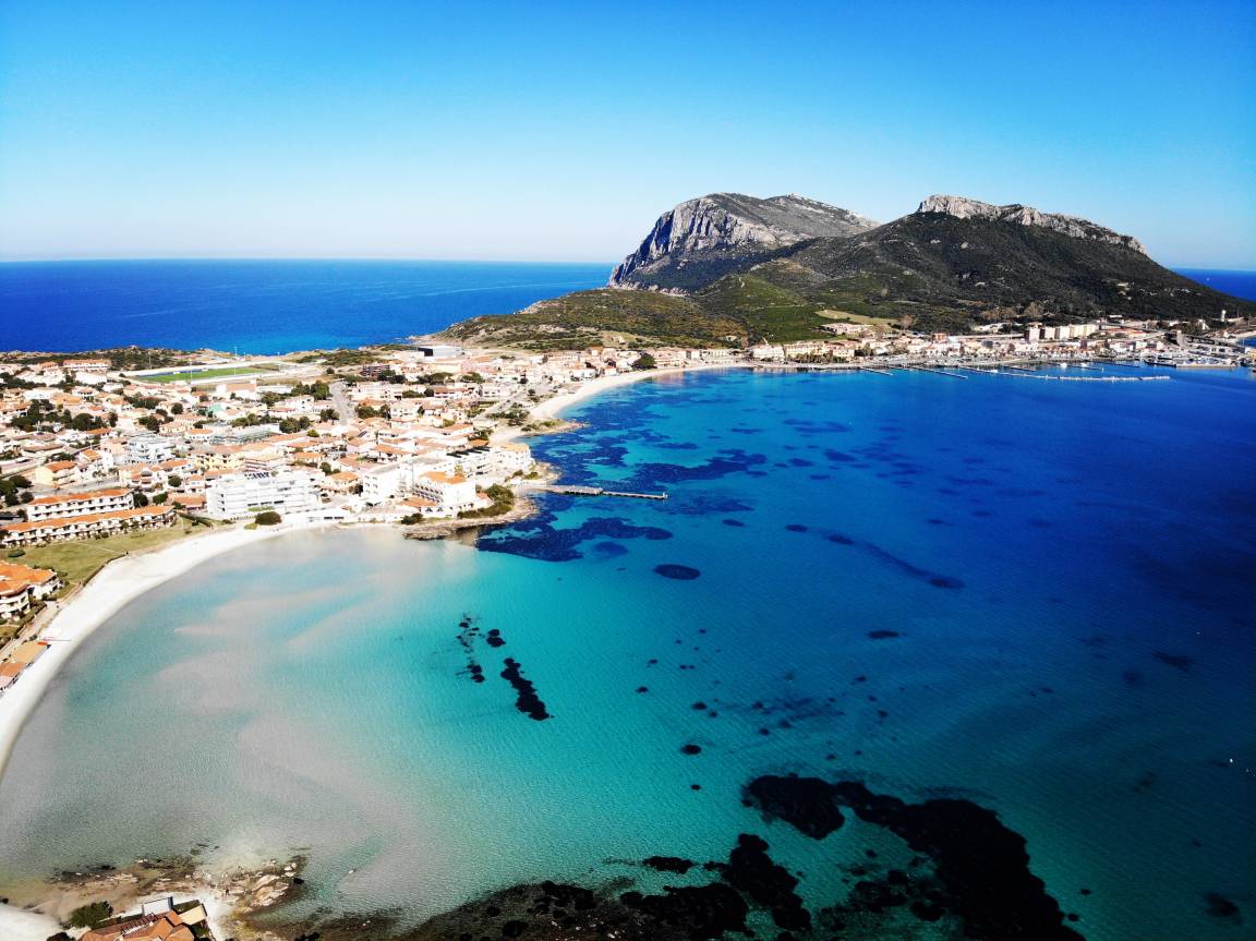 136 M² House ∙ 3 Bedrooms ∙ 6 Guests - Golfo Aranci