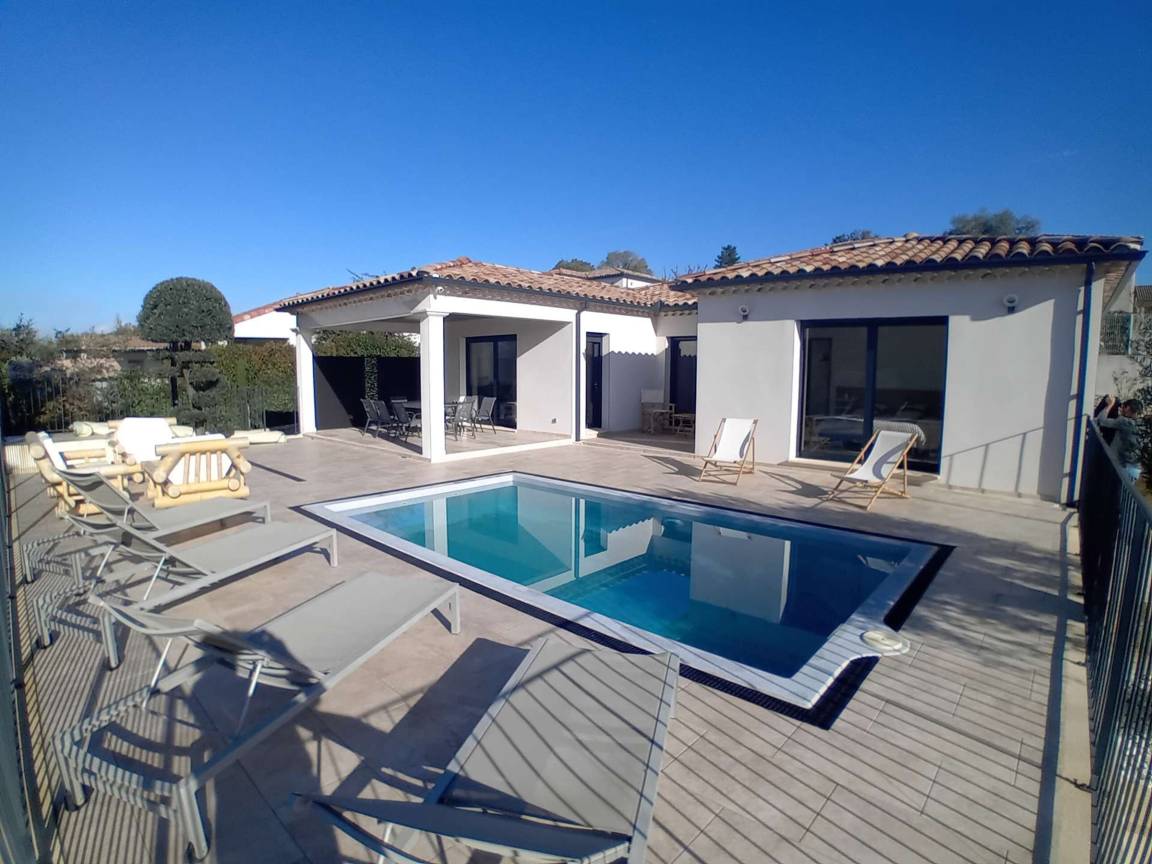 100 M² Maison De Vacances ∙ 3 Chambres ∙ 6 Personnes - Vallon-Pont-d'Arc