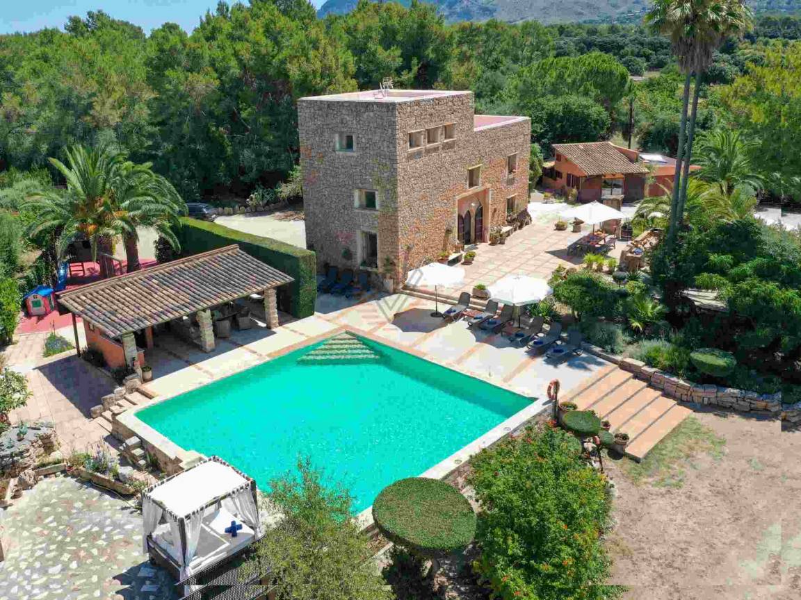 363 M² Cottage ∙ 5 Bedrooms ∙ 9 Guests - Alcúdia