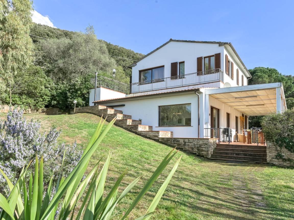 200 M² Huis ∙ 3 Slaapkamers ∙ 7 Gasten - Scarlino