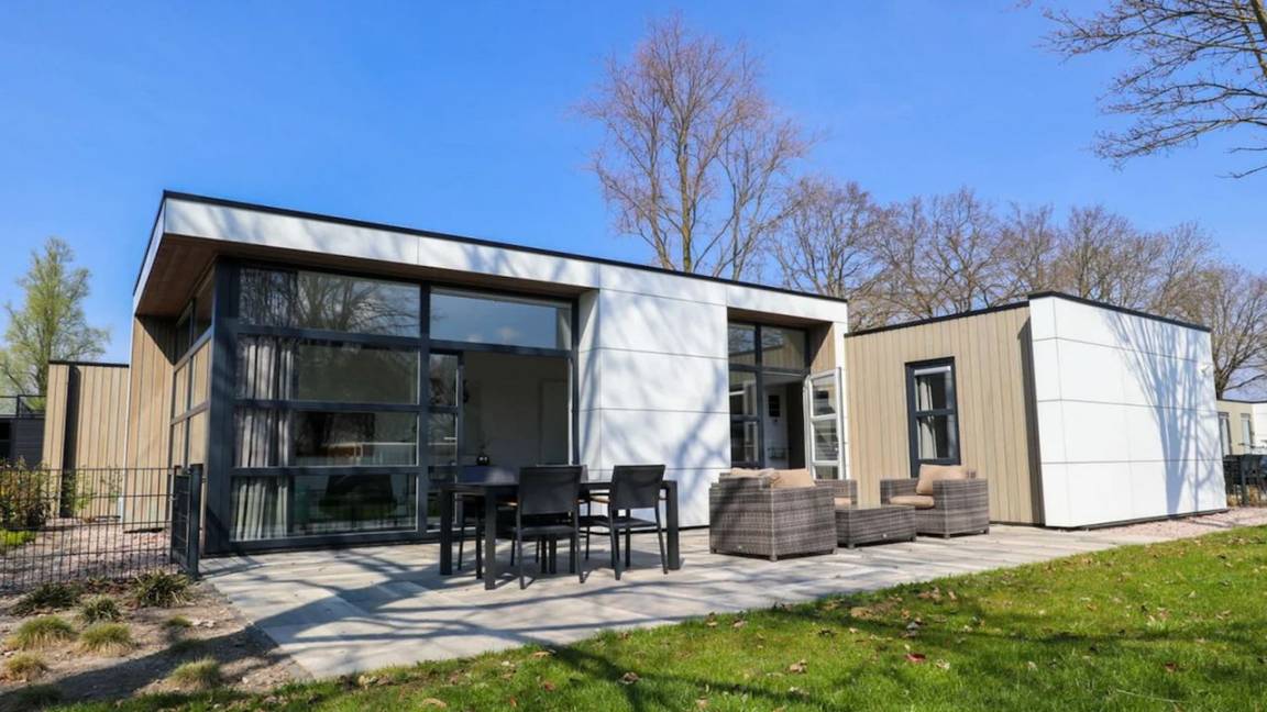 65 M² House ∙ 2 Bedrooms ∙ 4 Guests - Venlo