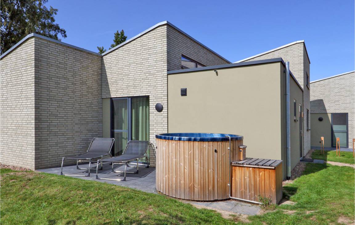 97 M² Ferienhaus ∙ 3 Schlafzimmer ∙ 6 Gäste - Lembruch
