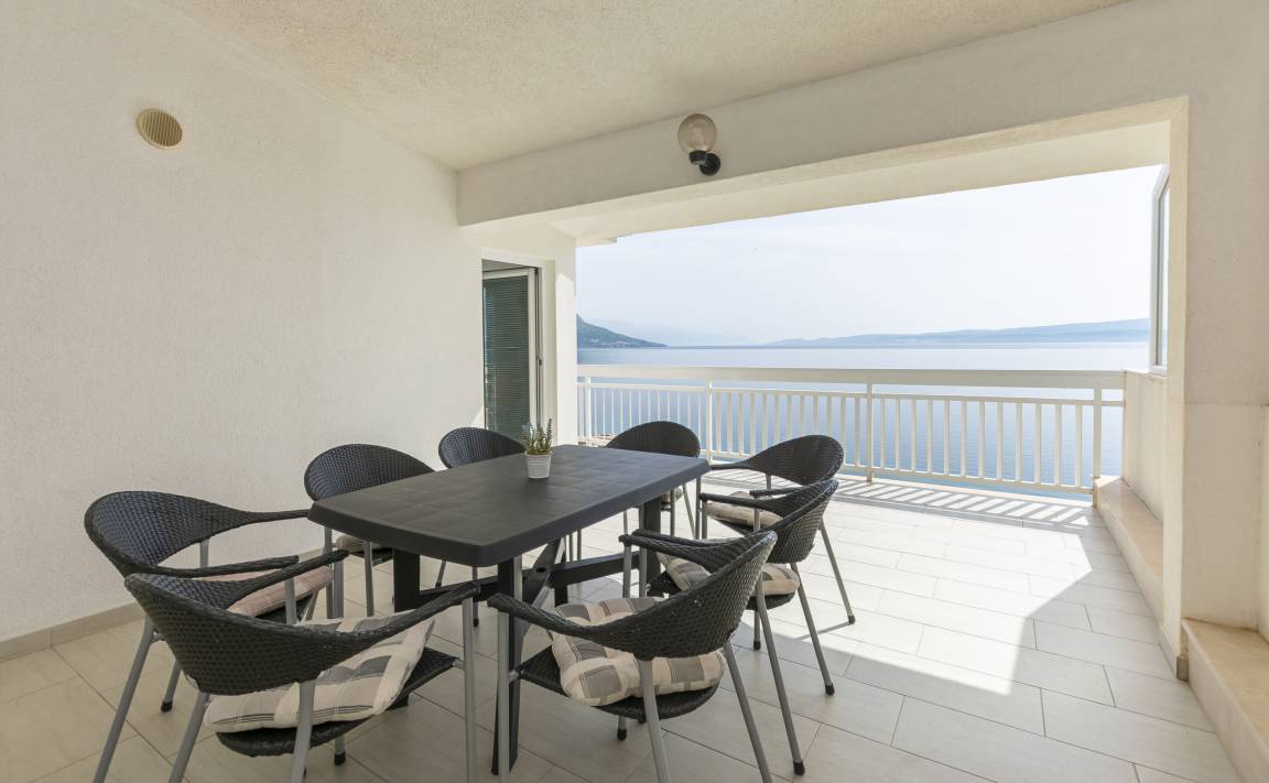 100 M² Appartement ∙ 3 Chambres ∙ 7 Personnes - Omiš