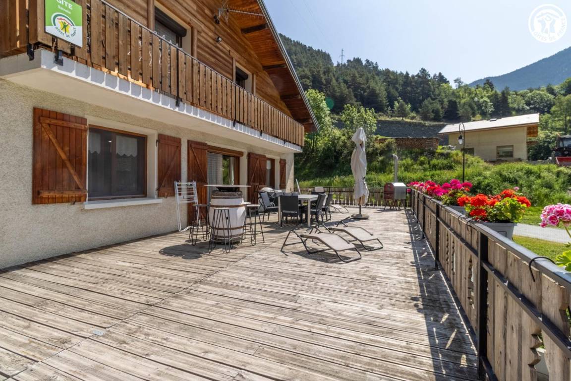 107 M² Gîte ∙ 3 Chambres ∙ 6 Personnes - Bramans