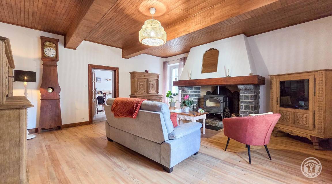 145 M² Gîte ∙ 3 Chambres ∙ 6 Personnes - Lannemezan