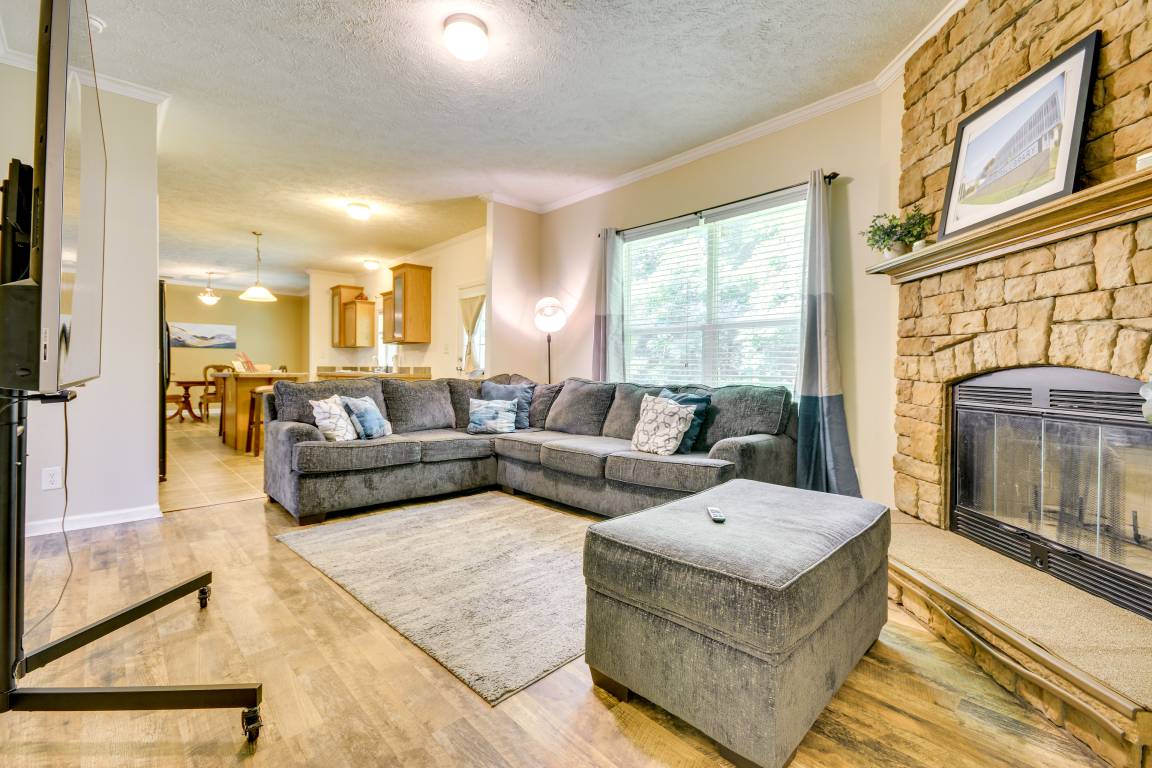197 M² House ∙ 4 Bedrooms ∙ 8 Guests - Winston-Salem, NC