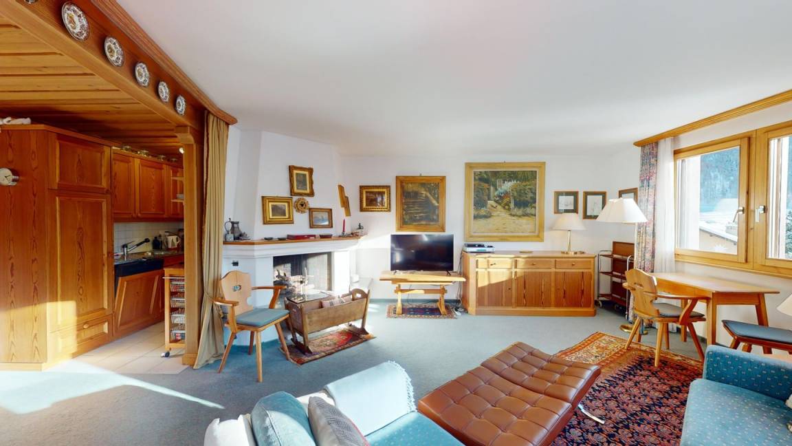 83 M² Ferienwohnung ∙ 2 Schlafzimmer ∙ 6 Gäste - Zuoz
