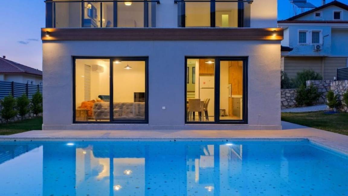100 M² Apartment ∙ 4 Bedrooms ∙ 8 Guests - Fethiye