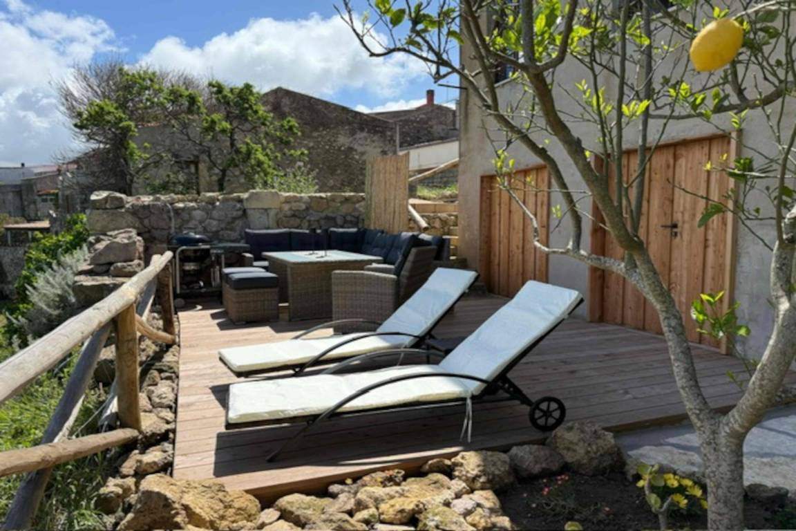 105 M² Maison De Vacances ∙ 3 Chambres ∙ 5 Personnes - Bosa