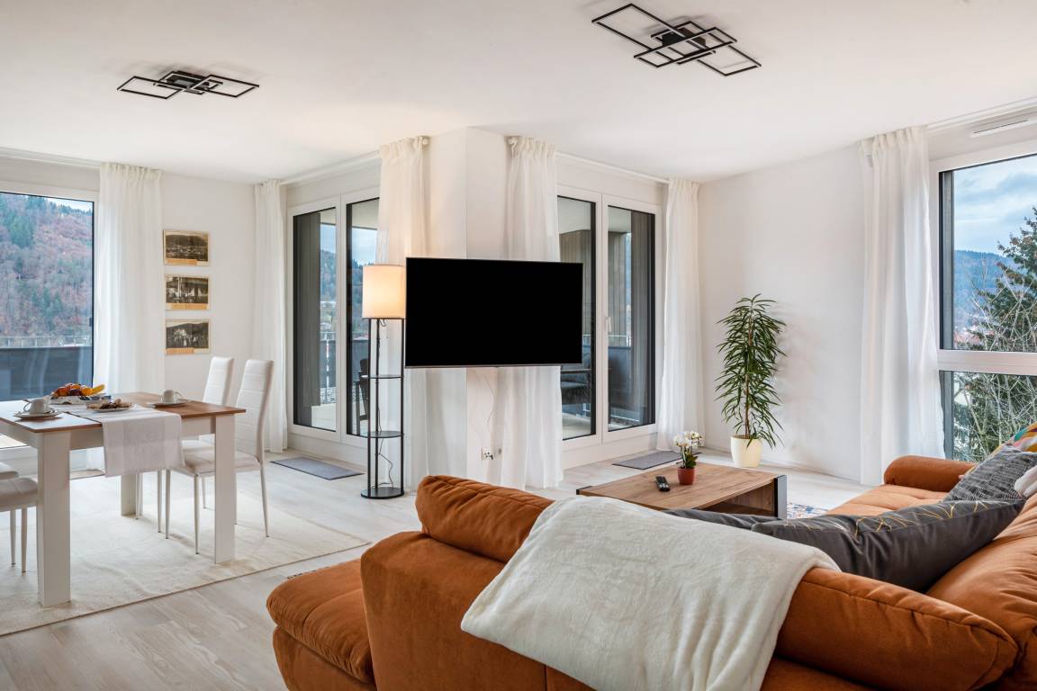 71 M² Ferienwohnung ∙ 1 Schlafzimmer ∙ 4 Gäste - Denzlingen