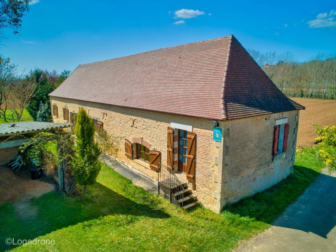 100 M² Gîte ∙ 3 Chambres ∙ 6 Personnes - Le Buisson-de-Cadouin