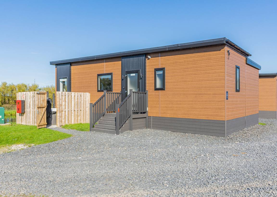 Chalet ∙ 2 Bedrooms ∙ 4 Guests - Lancashire