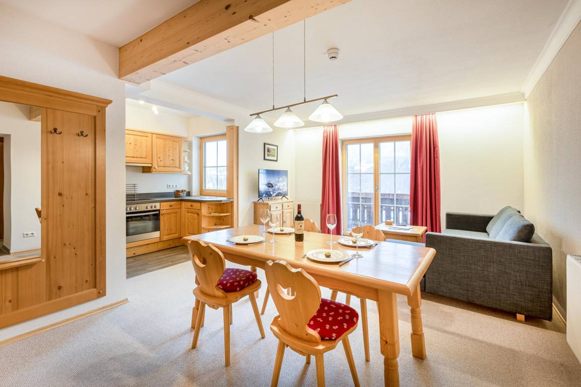 50 M² Ferienwohnung ∙ 1 Schlafzimmer ∙ 4 Gäste - Haus
