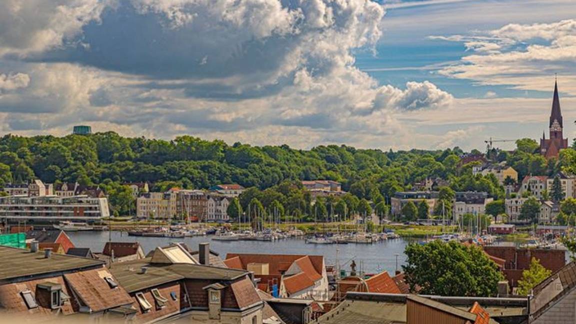 68 M² Apartment ∙ 1 Bedroom ∙ 4 Guests - Flensburg