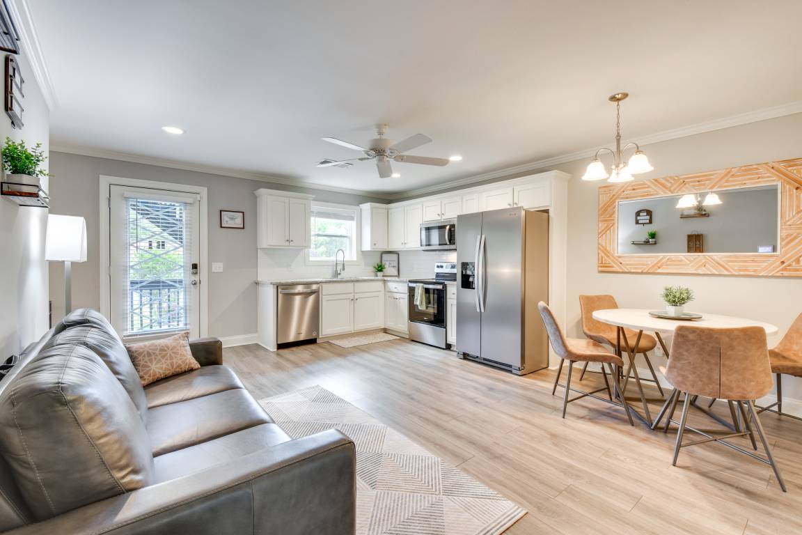 74 M² Apartment ∙ 1 Bedroom ∙ 4 Guests - Cleveland, GA