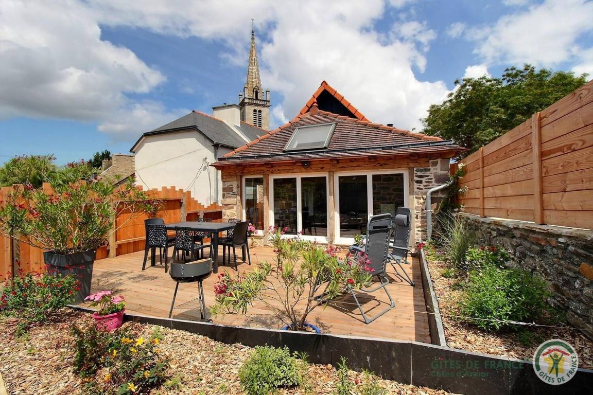 72 M² Gîte ∙ 2 Chambres ∙ 4 Personnes - Paimpol
