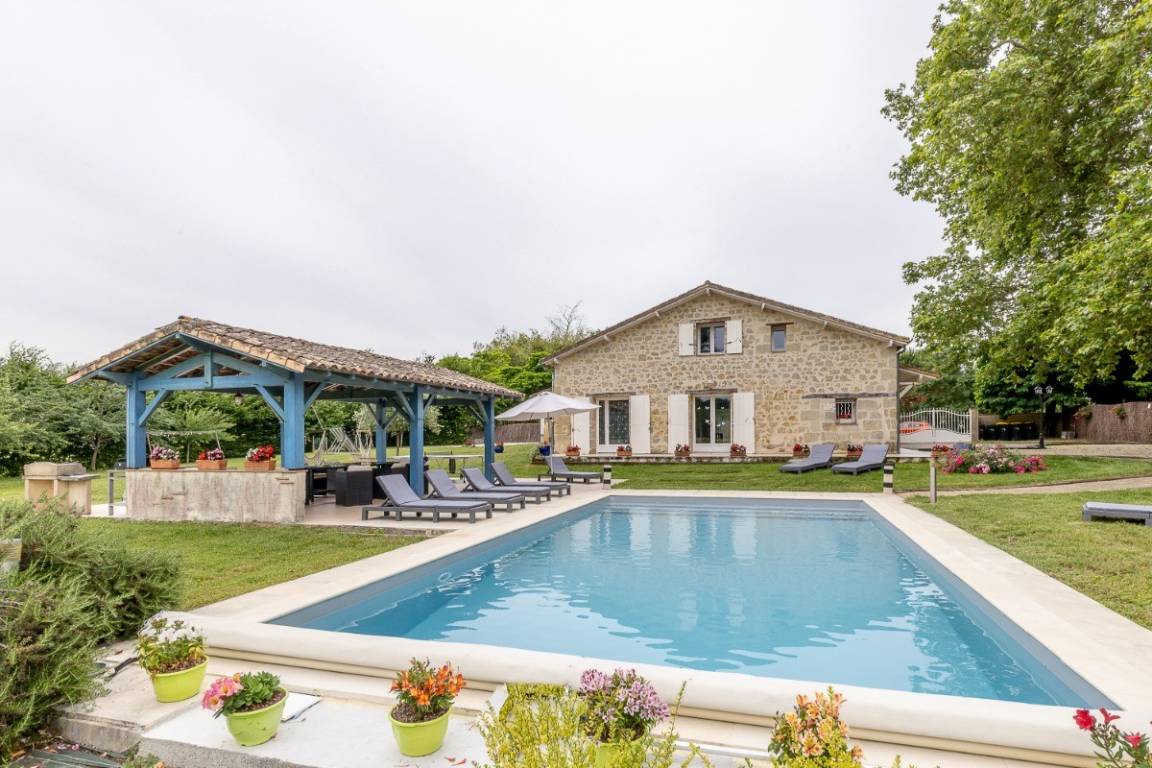 Mökki ∙ 5 Makuuhuonetta ∙ 12 Vierasta - Aquitaine