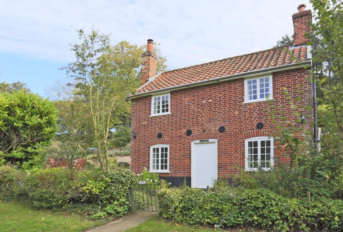 Landhaus ∙ 2 Schlafzimmer ∙ 4 Gäste - Woodbridge