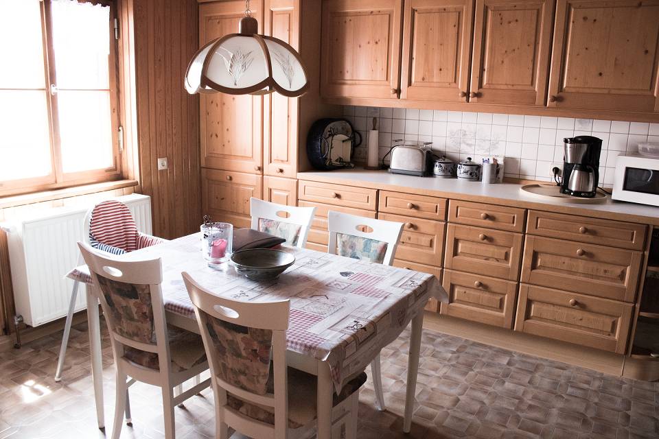 85 M² Ferienwohnung ∙ 2 Schlafzimmer ∙ 4 Gäste - Herrieden