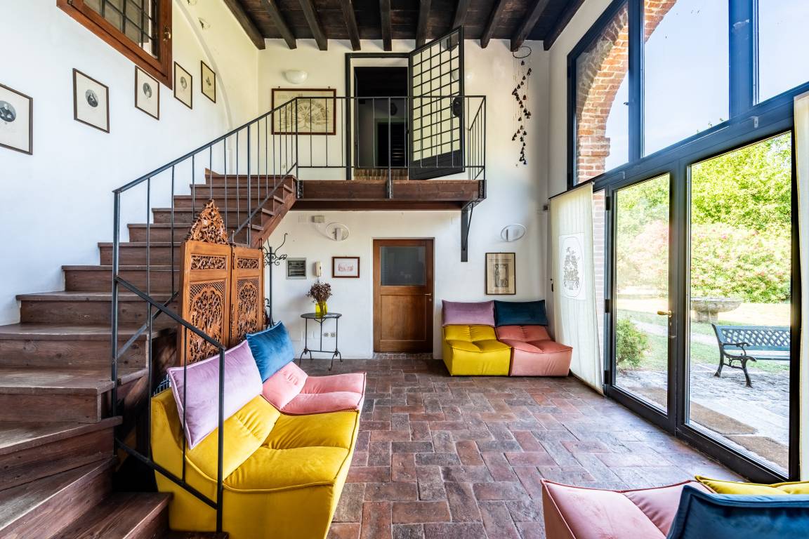 320 M² Farmhouse ∙ 5 Bedrooms ∙ 16 Guests - Este