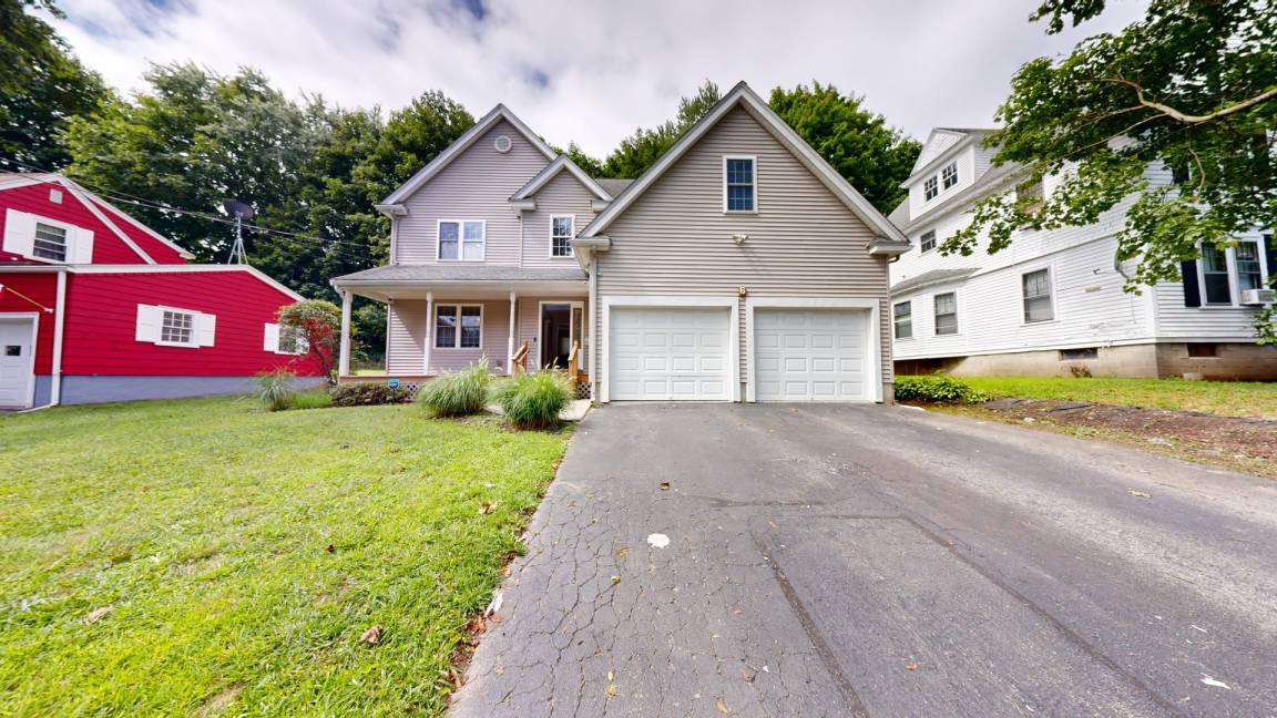 House ∙ 4 Bedrooms ∙ 9 Guests - Worcester