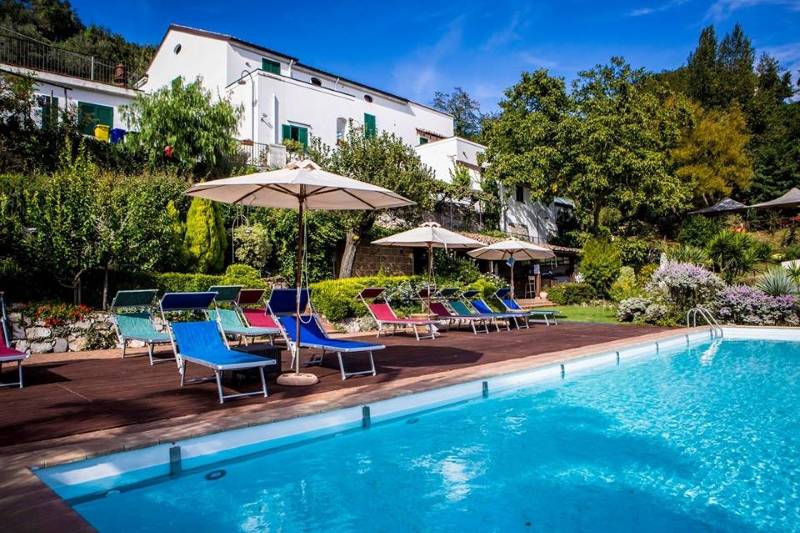 Farmhouse ∙ 1 Bedroom ∙ 5 Guests - Salerno