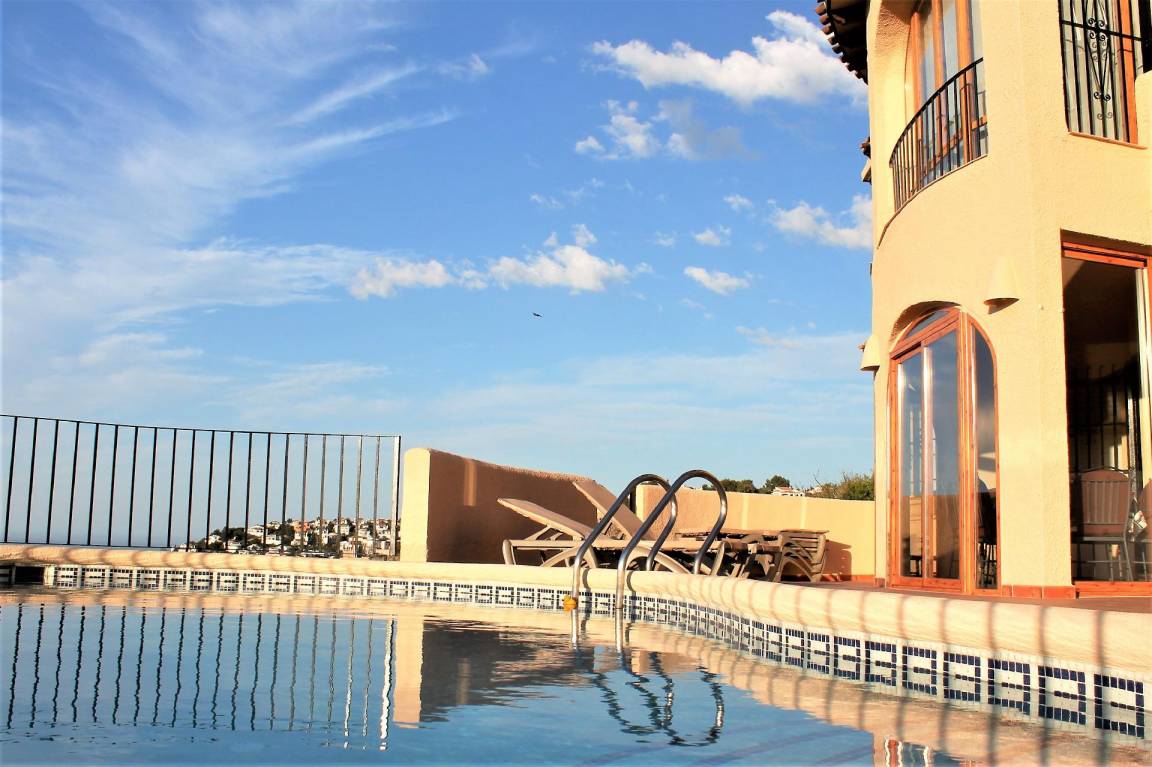 180 M² Maison De Vacances ∙ 3 Chambres ∙ 6 Personnes - Pego