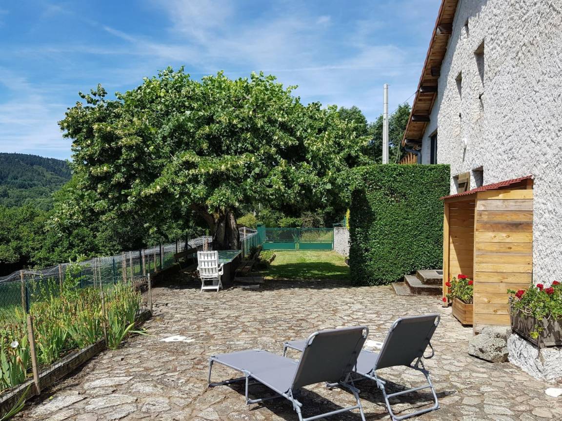 98 M² Cottage ∙ 3 Chambres ∙ 6 Personnes - Auvergne