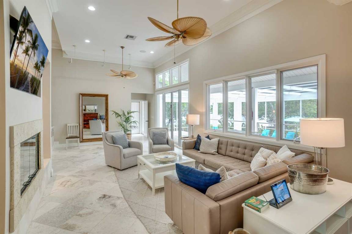 386 M² House ∙ 5 Bedrooms ∙ 8 Guests - Anna Maria, FL