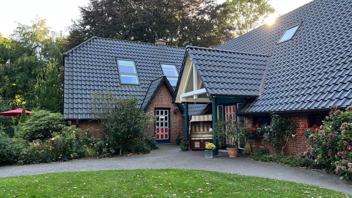 100 M² Appartement ∙ 2 Chambres ∙ 4 Personnes - Rastede