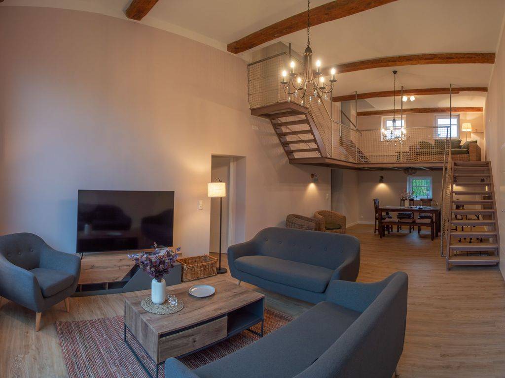 145 M² Ferienwohnung ∙ 3 Schlafzimmer ∙ 6 Gäste - Wacken