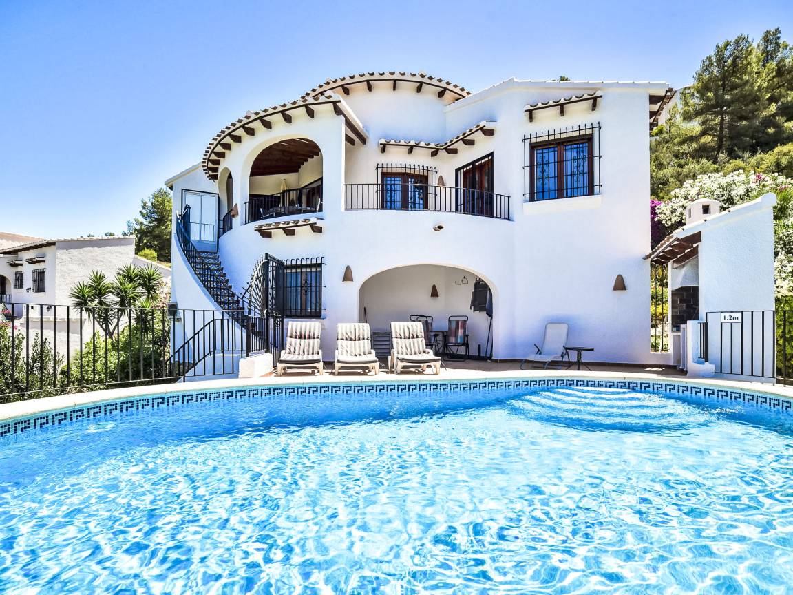 160 M² Huis ∙ 3 Slaapkamers ∙ 6 Gasten - Oliva