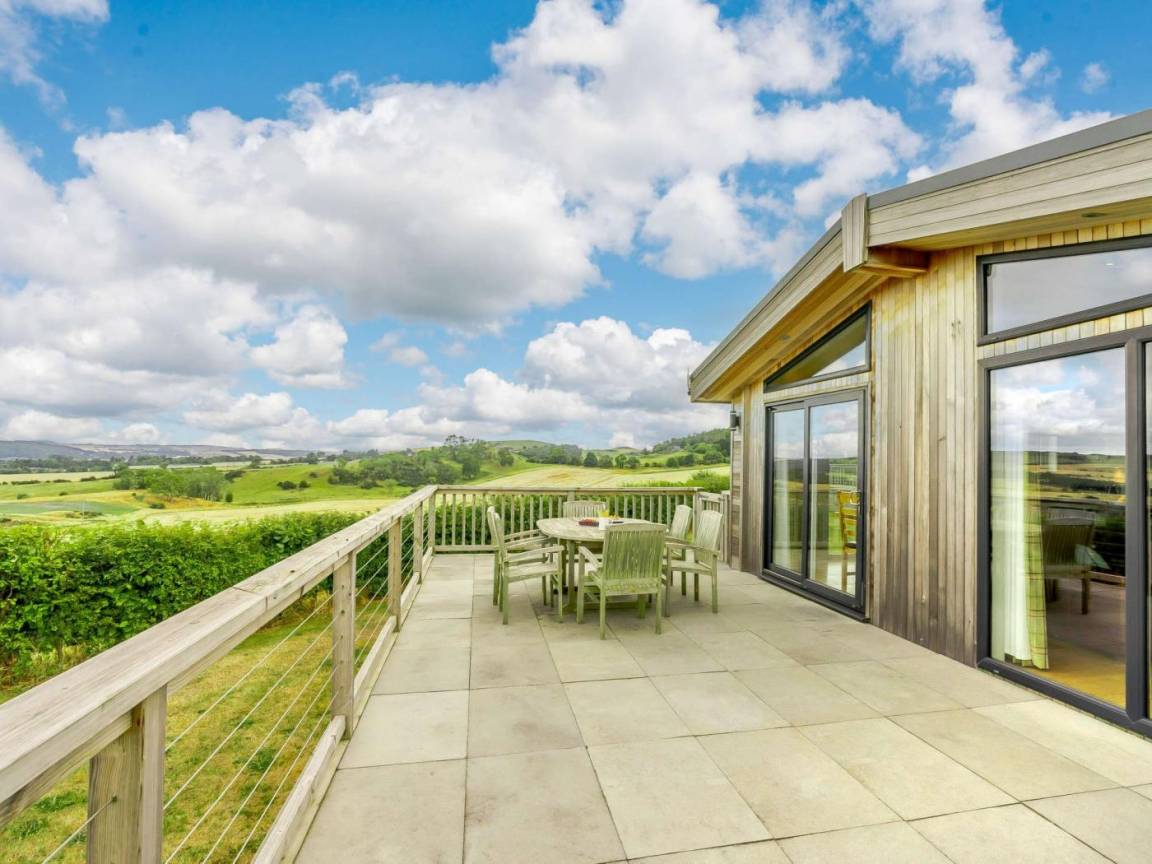 Lodge ∙ 3 Bedrooms ∙ 6 Guests - Cupar