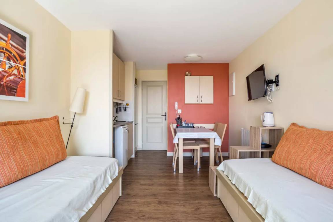 30 M² Apartment ∙ 1 Bedroom ∙ 4 Guests - Grimaud