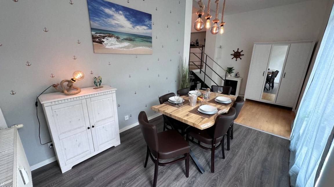 61 M² Apartamento ∙ 1 Habitación ∙ 6 Huéspedes - Rostock
