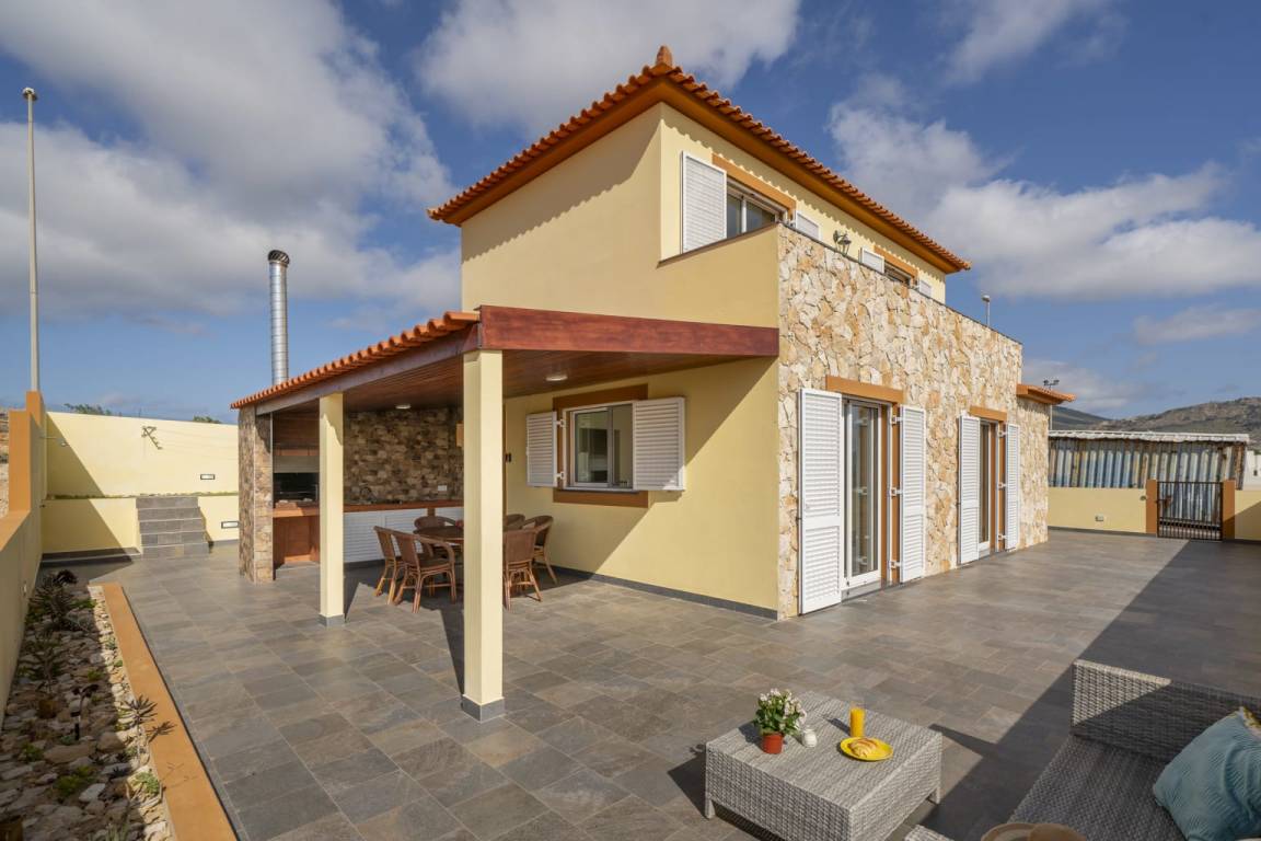 356 M² House ∙ 4 Bedrooms ∙ 8 Guests - Porto Santo Island