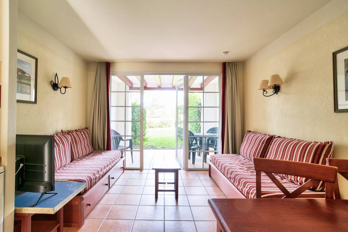 30 M² Studio ∙ 1 Schlafzimmer ∙ 5 Gäste - Saint-Jean-Pied-de-Port